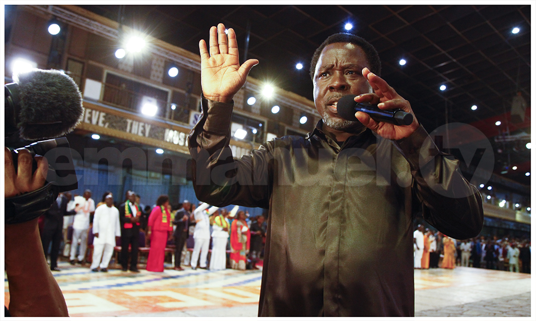 DADDY MASSPRAYER 1 - The Synagogue, Church Of All Nations - SCOAN ...